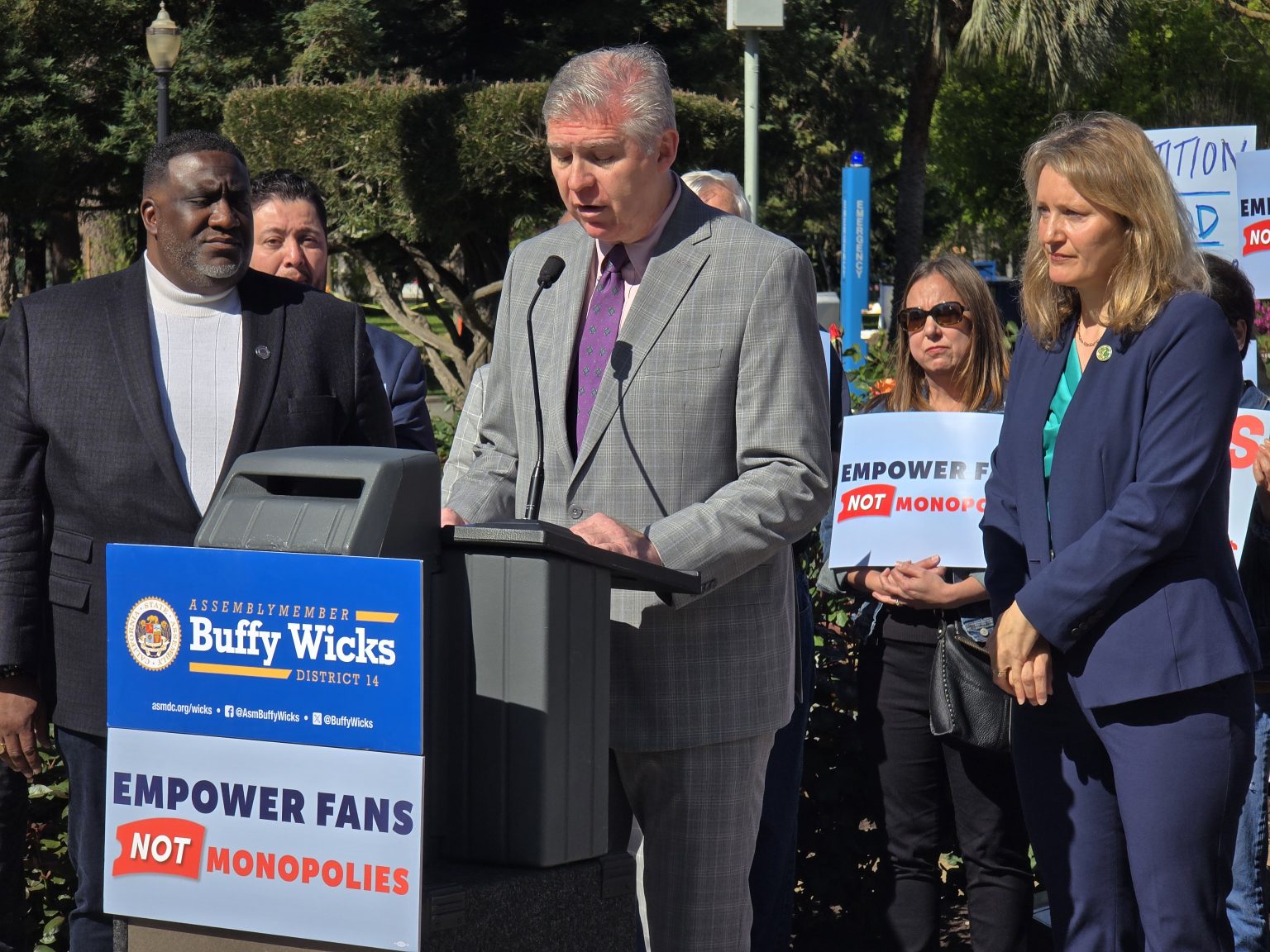 Legislative Updates | Consumer Federation of California